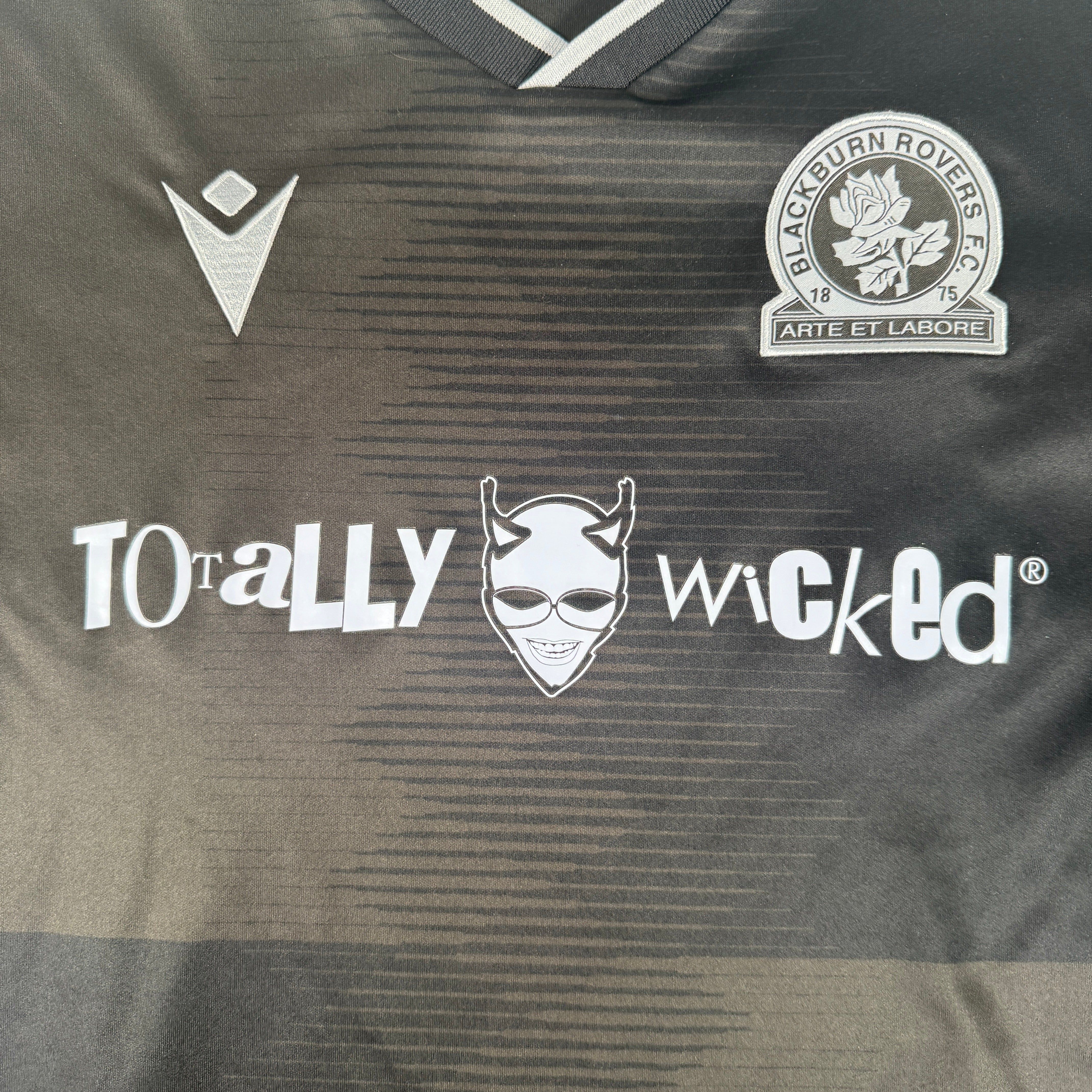 Blackburn Rovers 2023/2024 Away Football Shirt Large – Casual Football ...